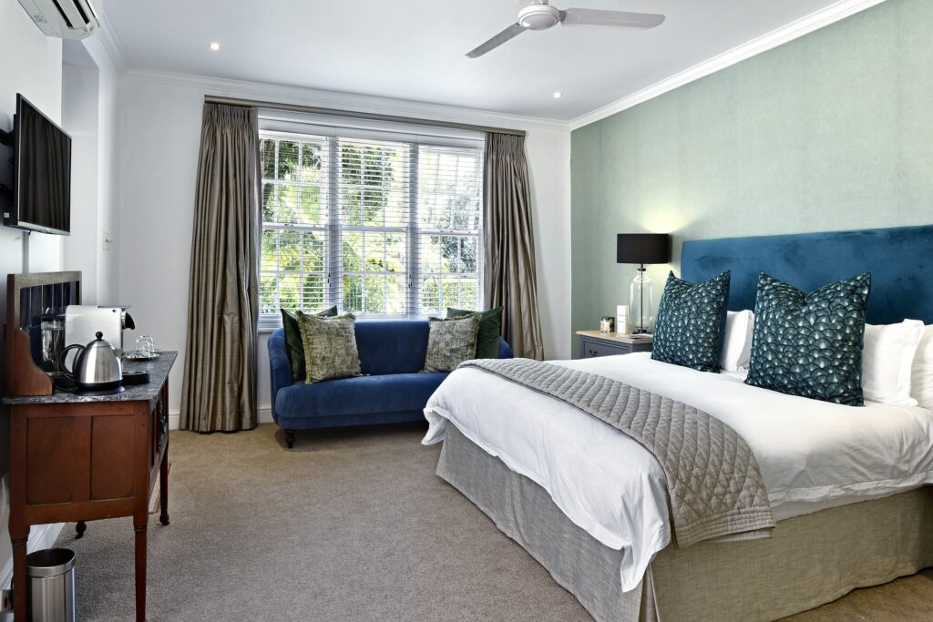 Our Guide to Decoding Hotel View Descriptions | Wanderland Escapes